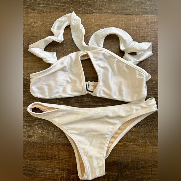 Swim | White 2 Piece Bikini Set | Poshmark